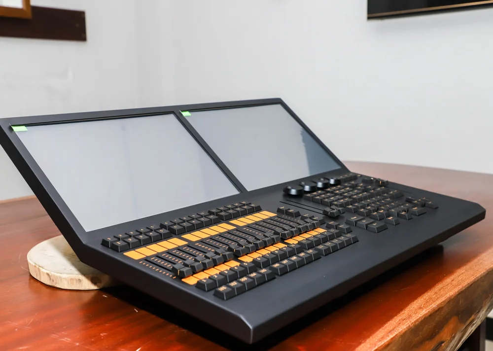 Fine Line Onpc Cheap Lighting Console Naughty Horse| Alibaba.com