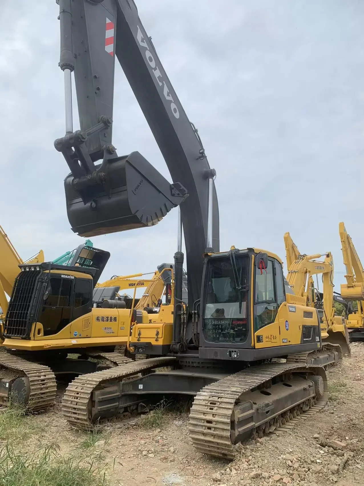 Good Condition Used Volvo Excavator Ec300 Ec300dl Ec300el Crawler ...