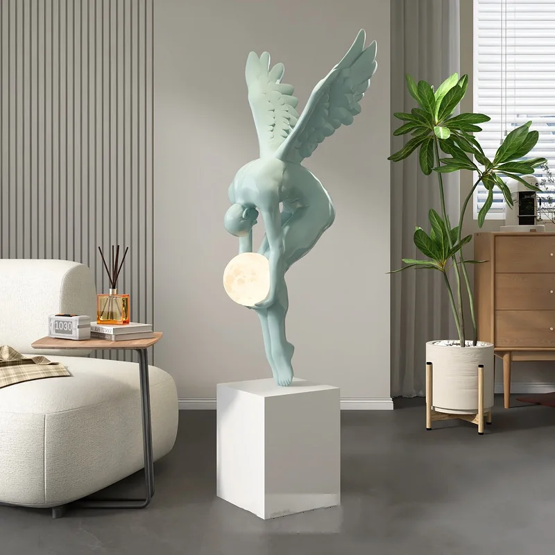 Modern Light Luxury Art Figures Floor Lamp - Decorative Resin Sculpture ...