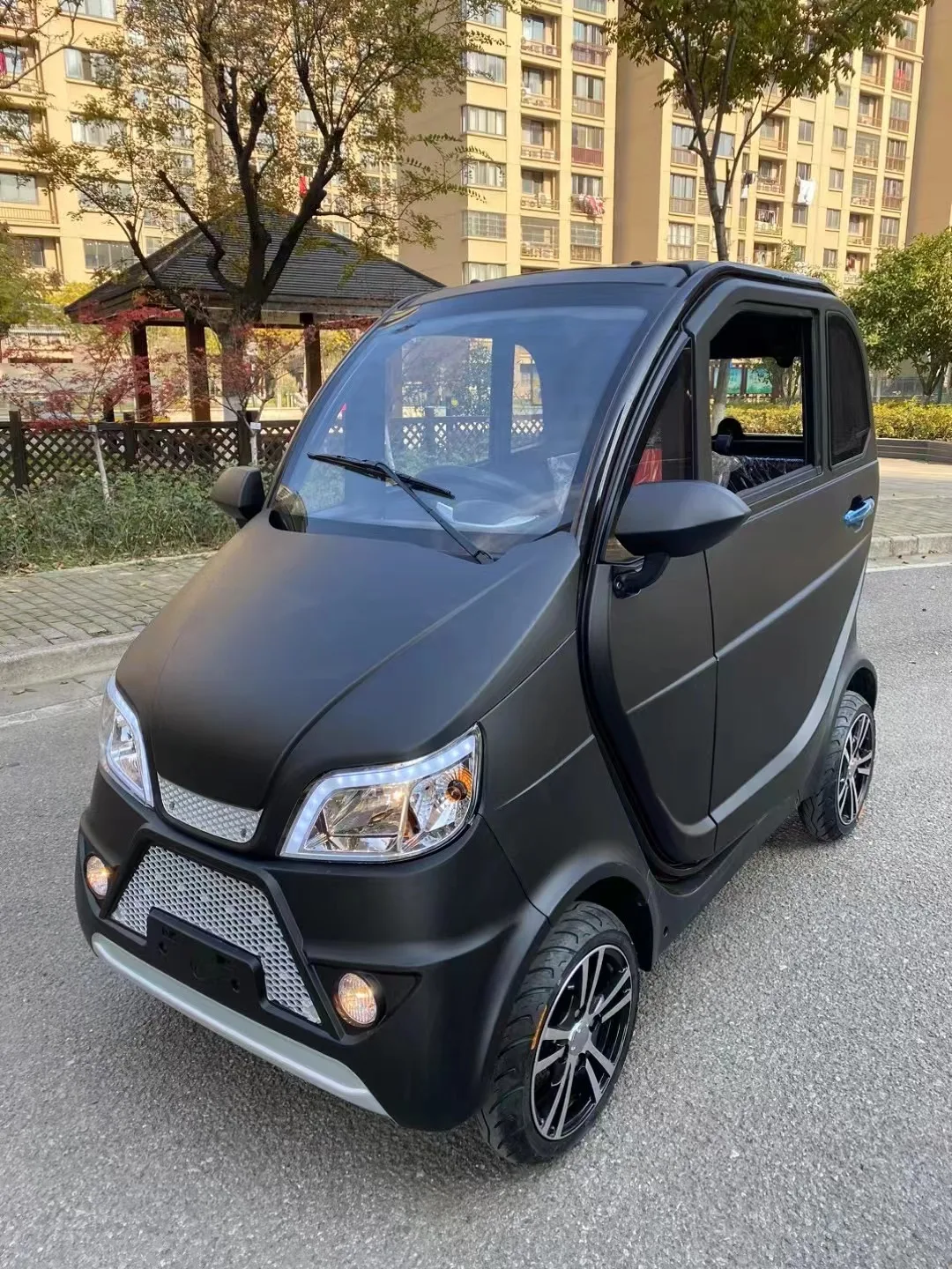 4 Wheel 4 Seats Smart Mini Electric Car Adult Electric Car Adult ...