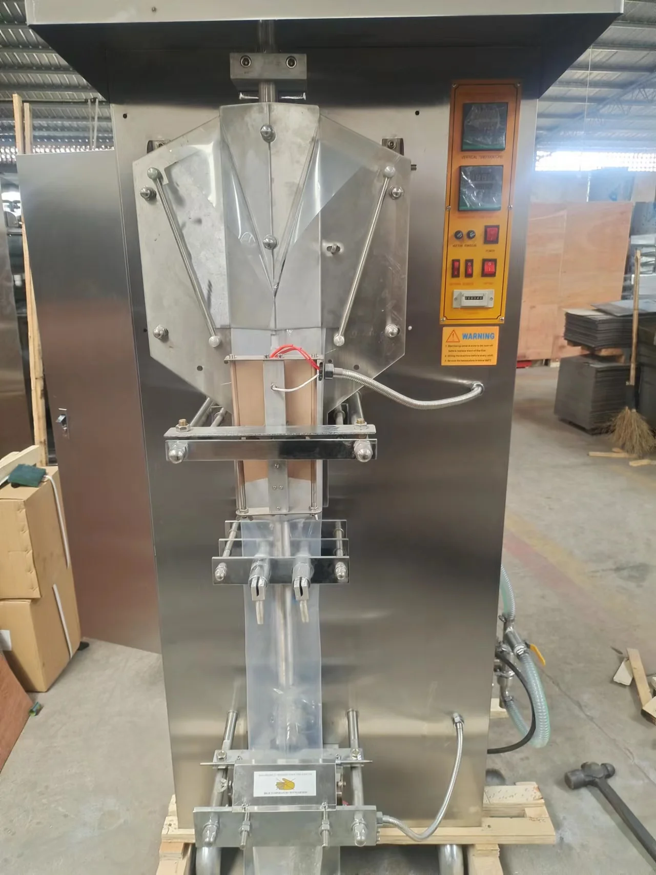 Multi-function Packaging Machine Milk Juice Liquid Plastic Sachet Water ...