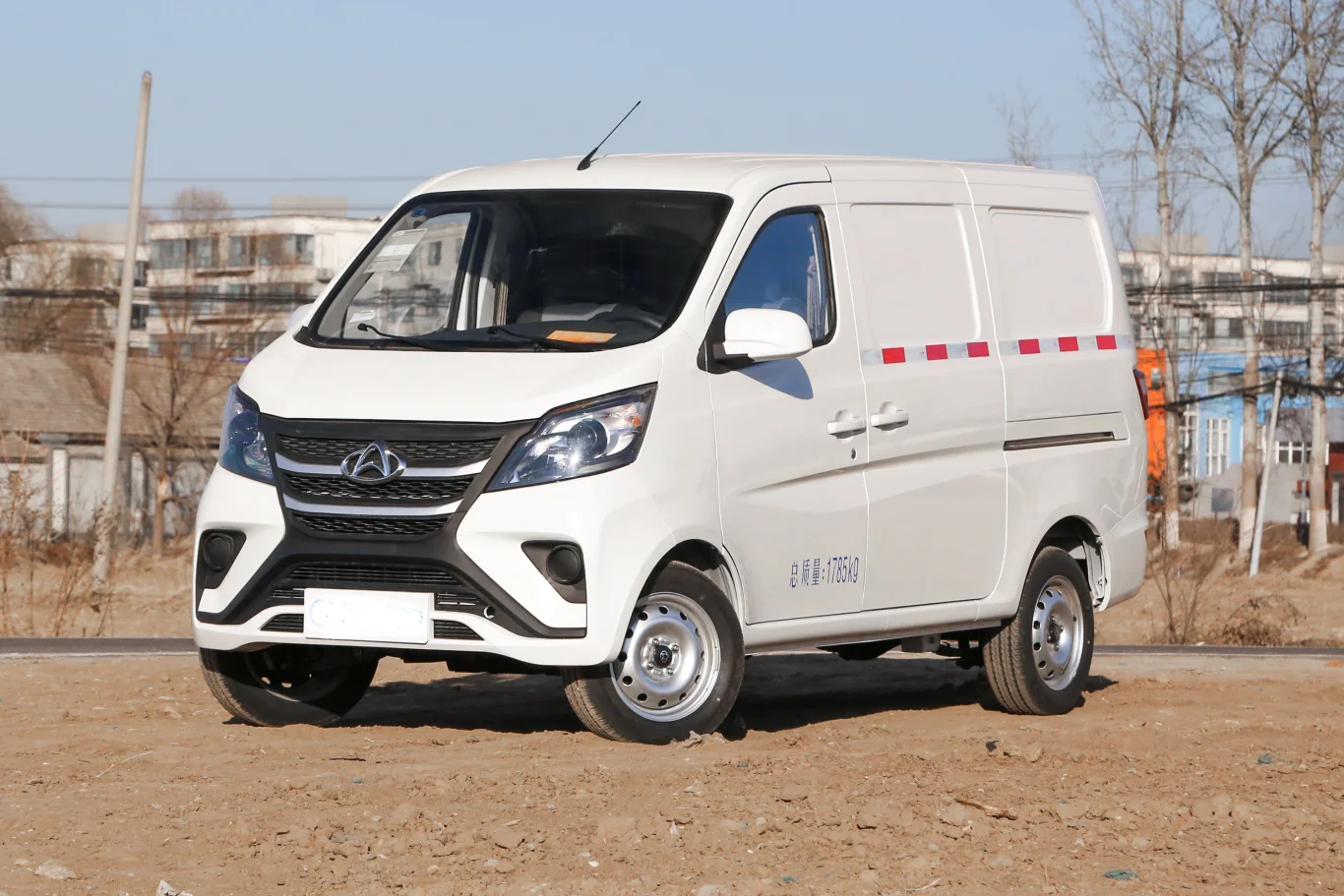 Changan STAR 5 Passenger Van Truck - Efficient & Reliable