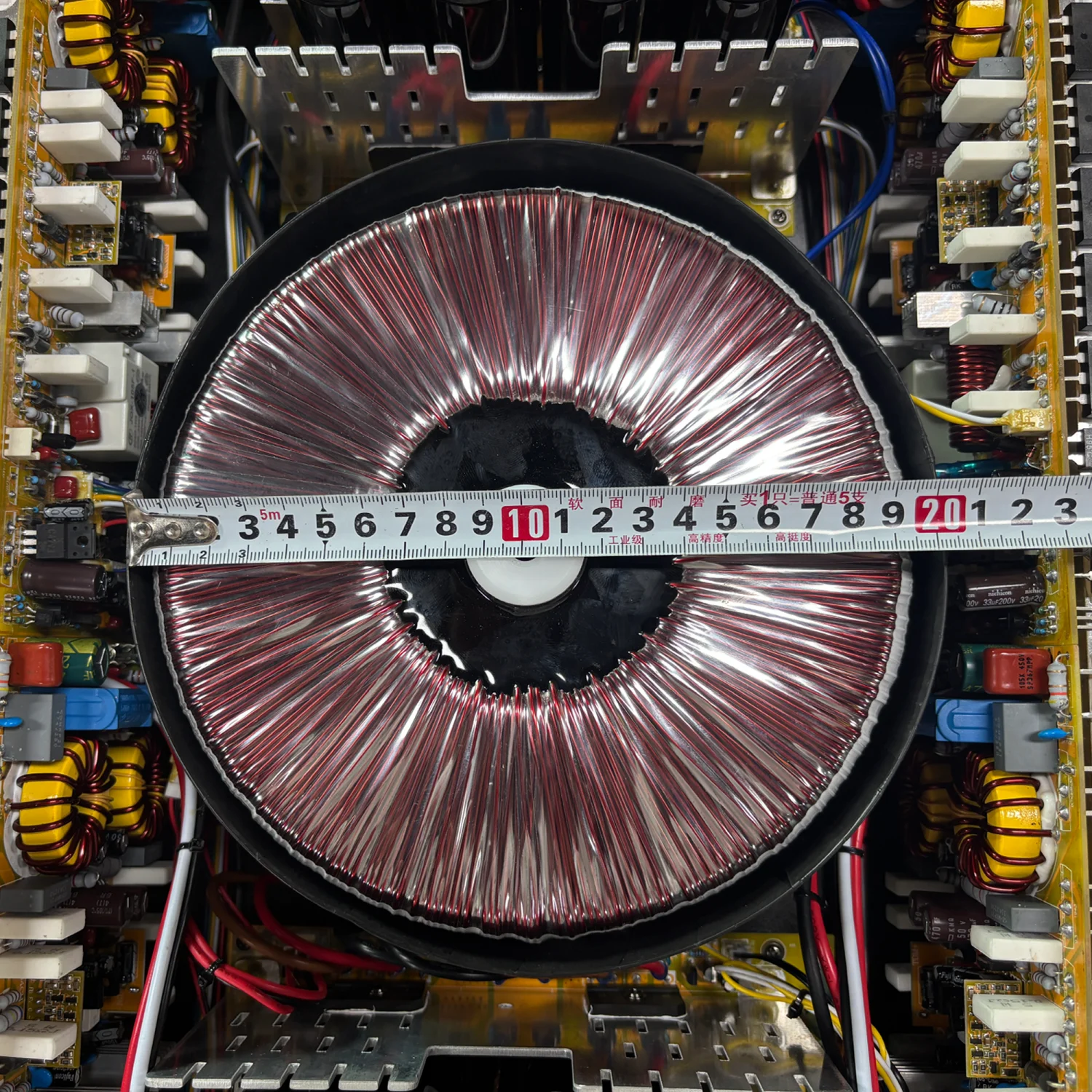 TD Class Power Amplifier - 2000W per Channel for Large Stage