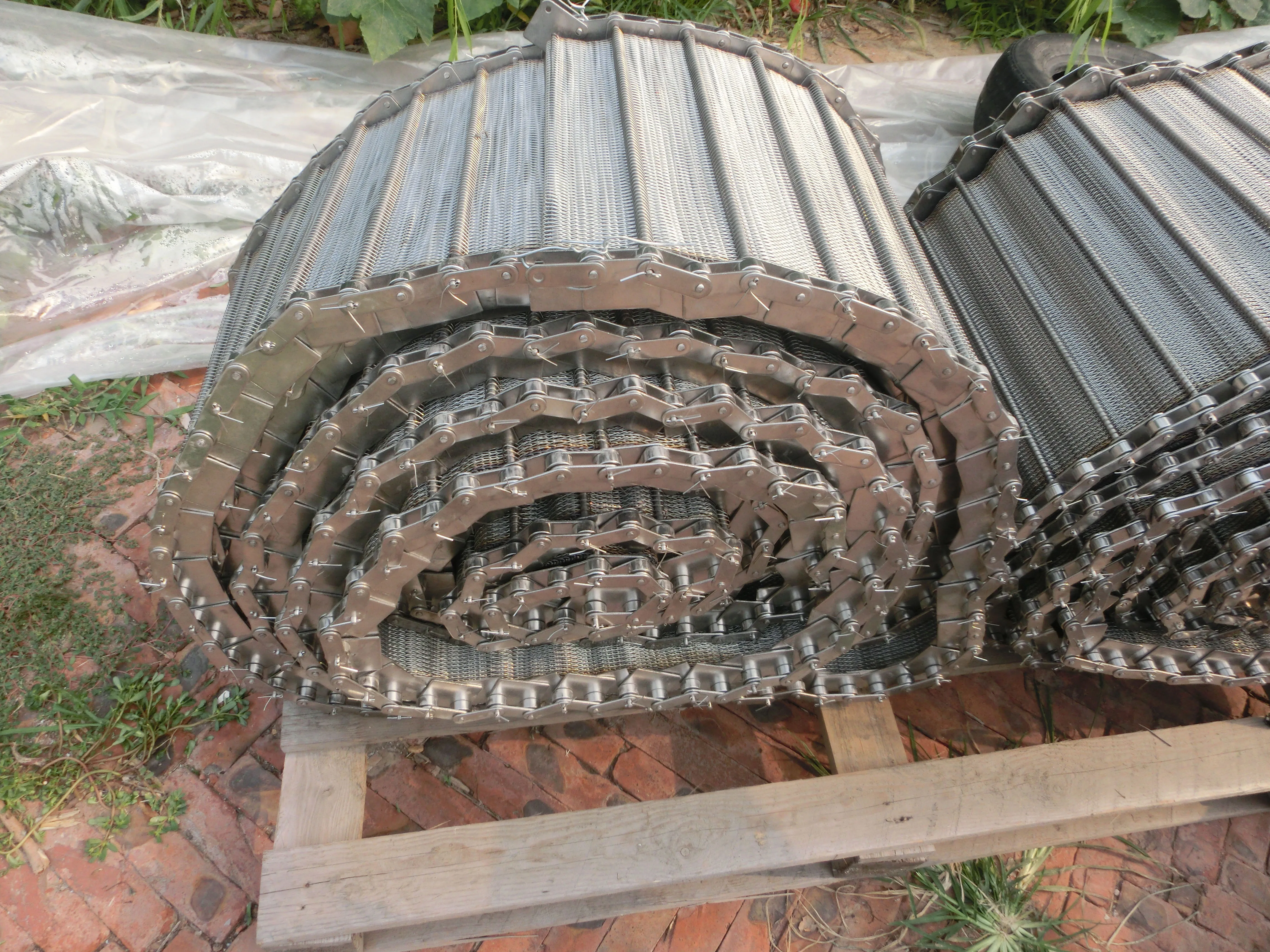Stainless Steel 304 Conveyor Belt Wire Mesh Balanced Spiral Woven Wire ...