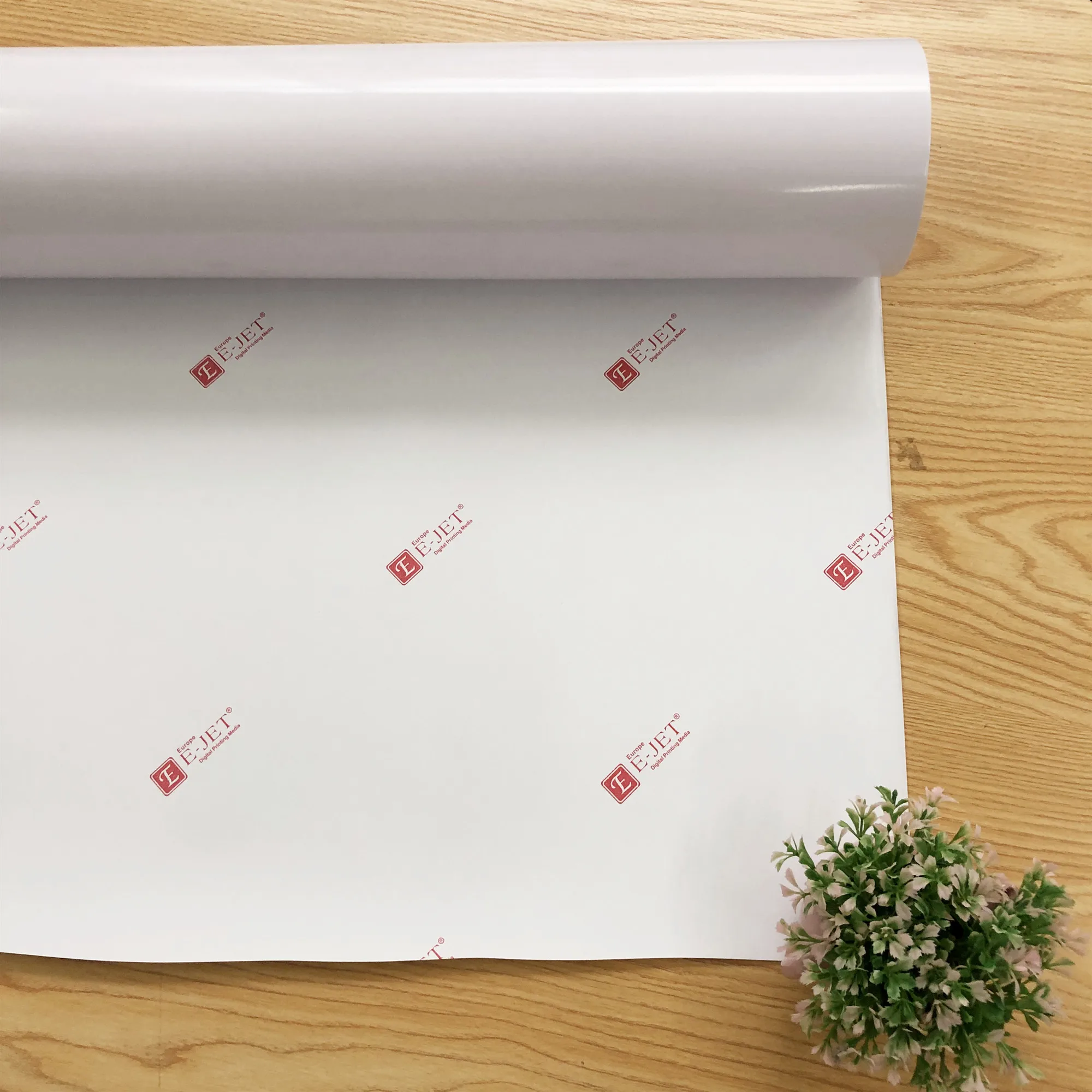 Rollos De Vinilo De Pvc Autoadhesivo Para Publicidad Al Aire Libre ...