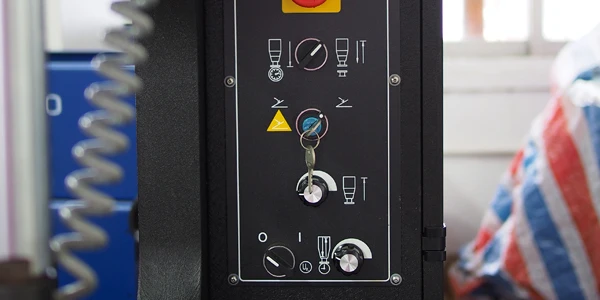 Hydraulic Fastener Insertion Self Clinching Machine Hager Pem With ...