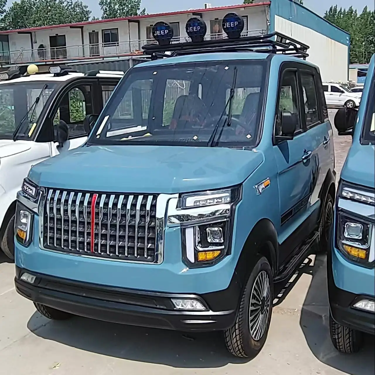 Mini EV Battery off Road Electric Car with 100KM-200KM Range
