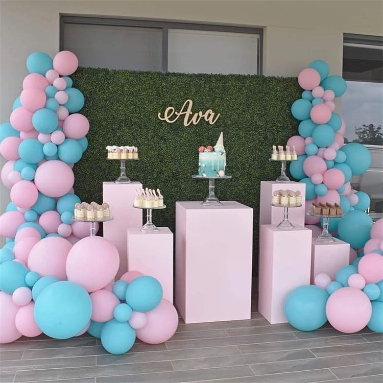 A&C Clear Acrylic Plinth - Elegant Wedding Display Pedestal