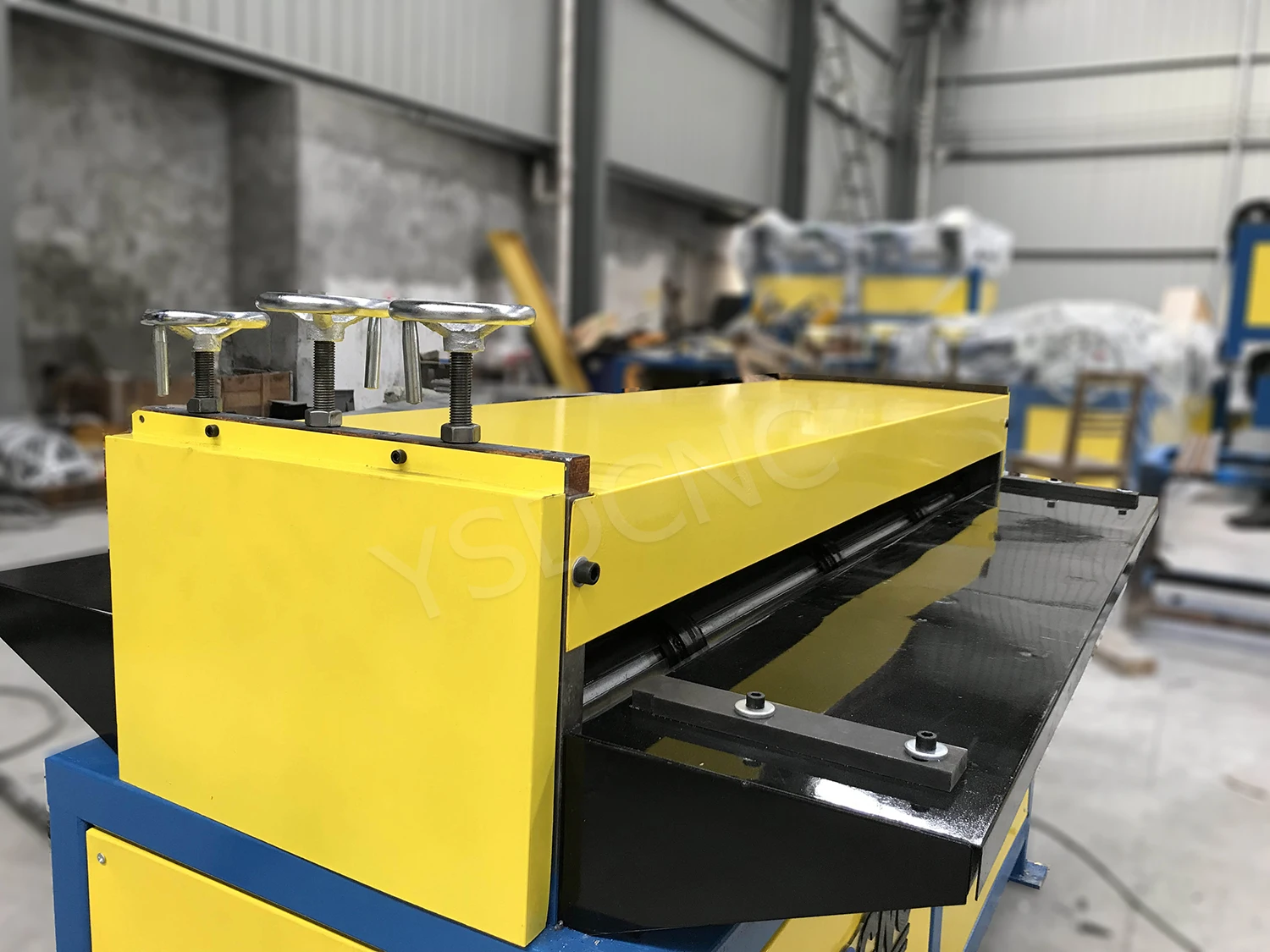 Lieferant Industrie Siebe - Duct Beader Machine by China Supplier