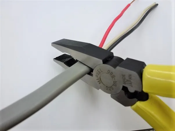 MARVEL Handle Hand Tool Combination Pliers - Versatile & Durable