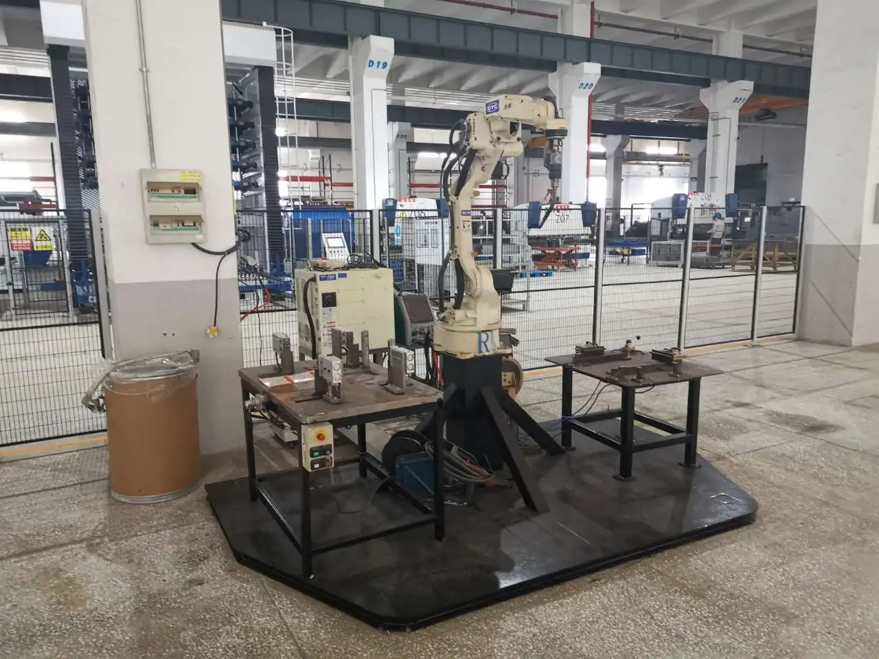 6 Axis Robot Arm Otc Fd-v8l Industrial Robot Welding Arm With Playload ...