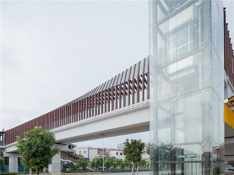 Steel Structure Footbridge - Durable & Customized Solutions