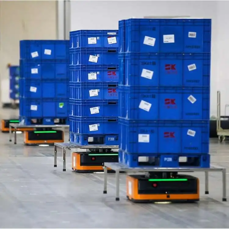 AGV Robot Q3-600C with Collaborative Robot for Automation