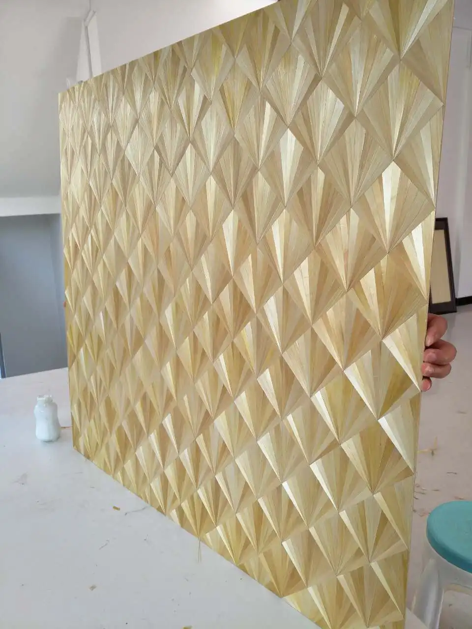 Golden Color Wheat Craft Sun Burst Design French Straw Marquetry Art ...