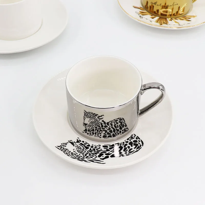 Creative Electroplated Mirror Reflection Cup Set