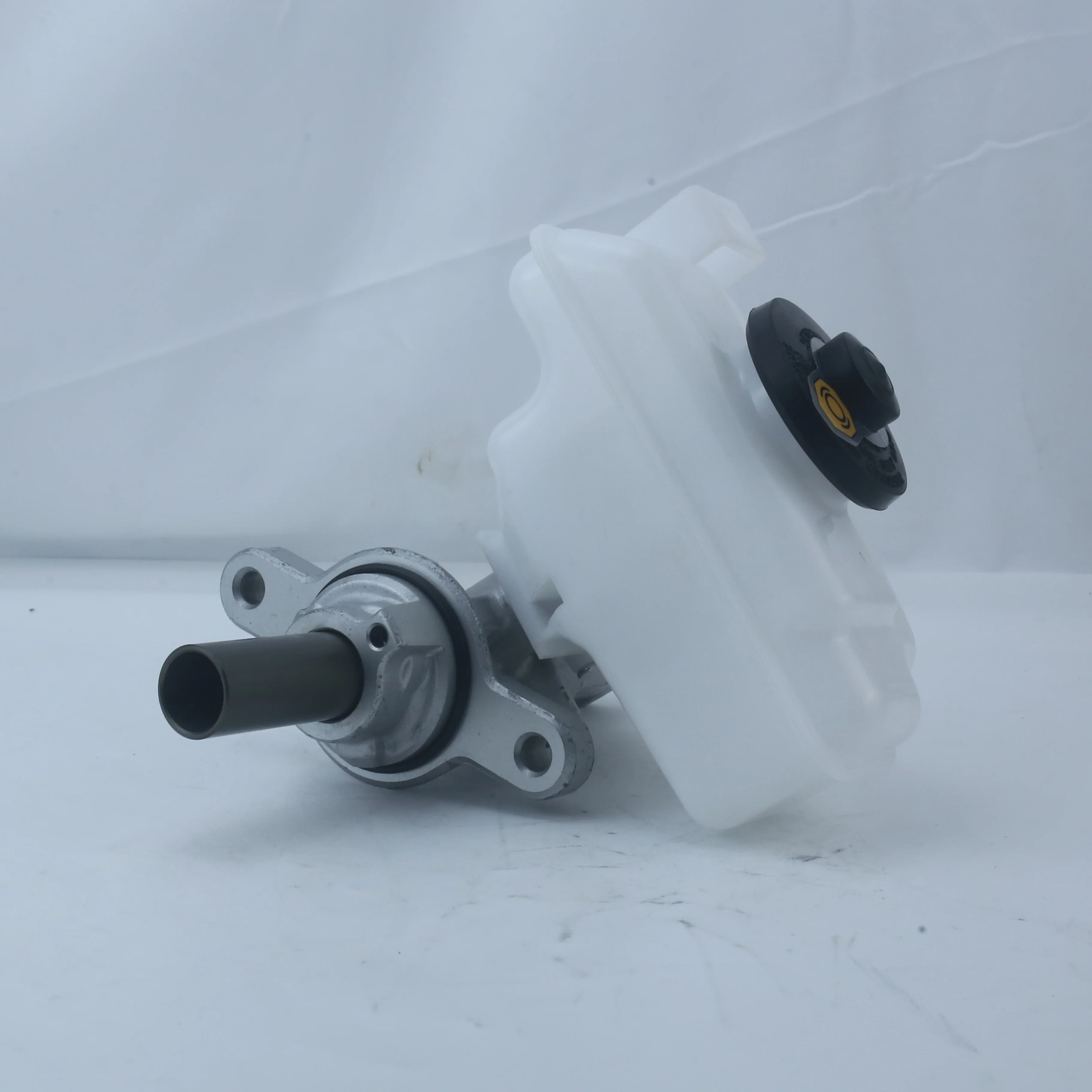 Auto Parts Brake System Cylinder Sub-assy Brake Master Cylinder 47201 ...