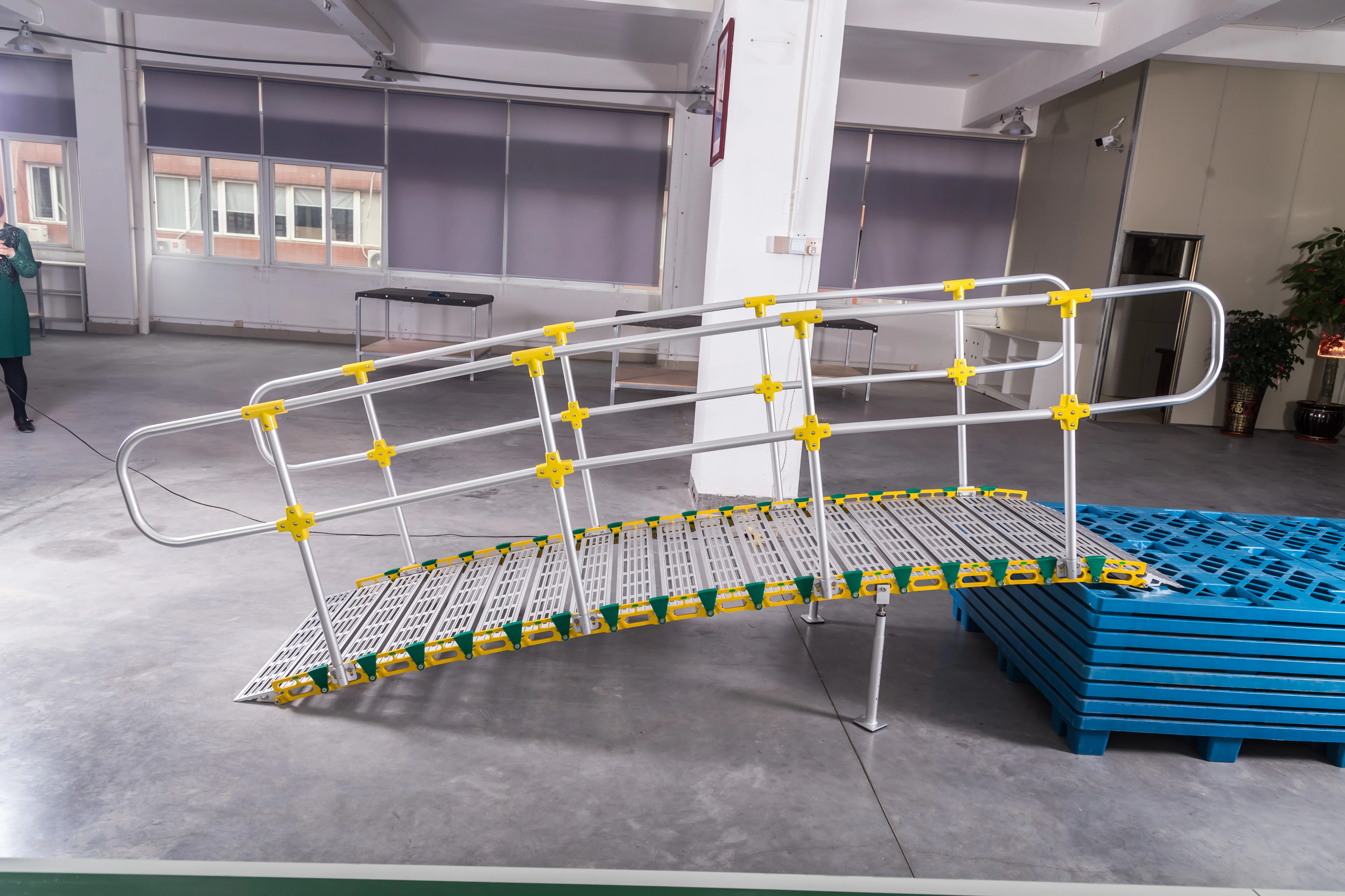 3 Meter Adjustable Ramp for Electric Wheelchairs - Simplywalk