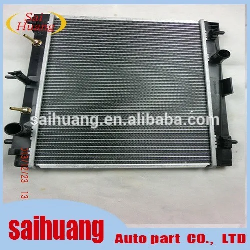 Auto Spare Parts - Car Radiator 16400-0L250 for HILUX