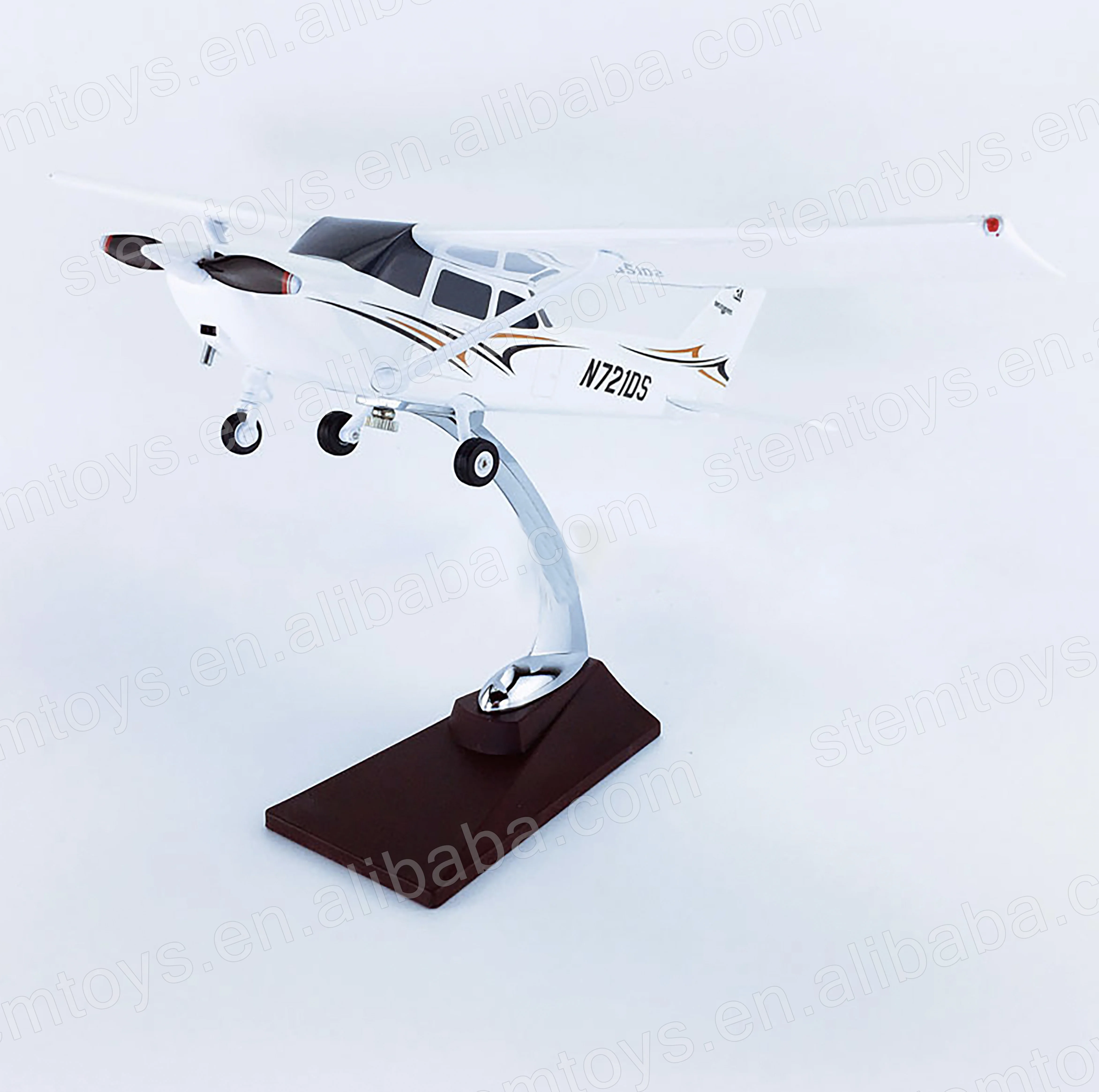 Cessna 172 Price in Pakistan - Popular Resin Aircraft Model