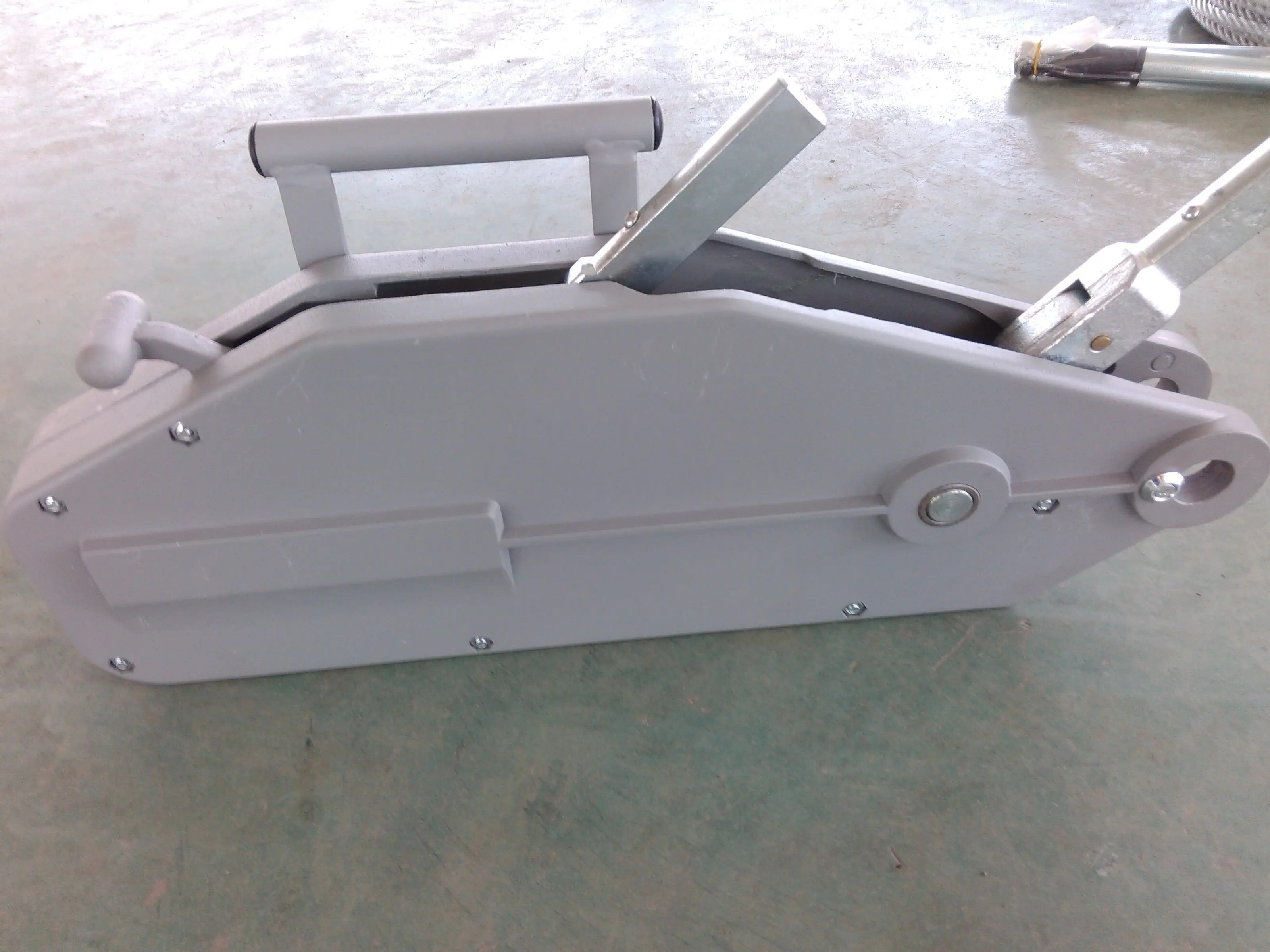 China Factory Aluminum Cable Puller And Lifting Machine/ Wire Rope ...