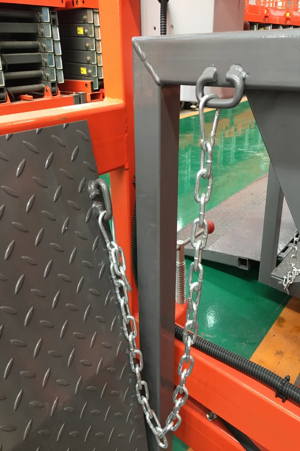 자체 추진 로딩 및 언로드 도크 램프 유압 리프트 플랫폼 핫 세일 Buy 선창 리프트 유압 리프트 플랫폼 컨테이너 언로드 도크 플랫폼 리프트선창 플랫폼 리프트 가격