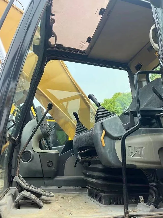 The United States Caterpillar Cat326d Is A Very Cheap 26 Tons Second ...