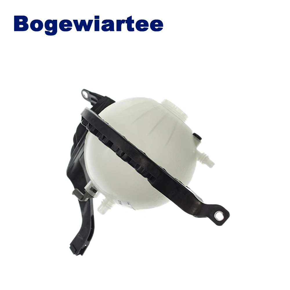 Auto Water Engine Coolantt Expanse Tank Oem 17138614293 For Bmw F18 F10 ...
