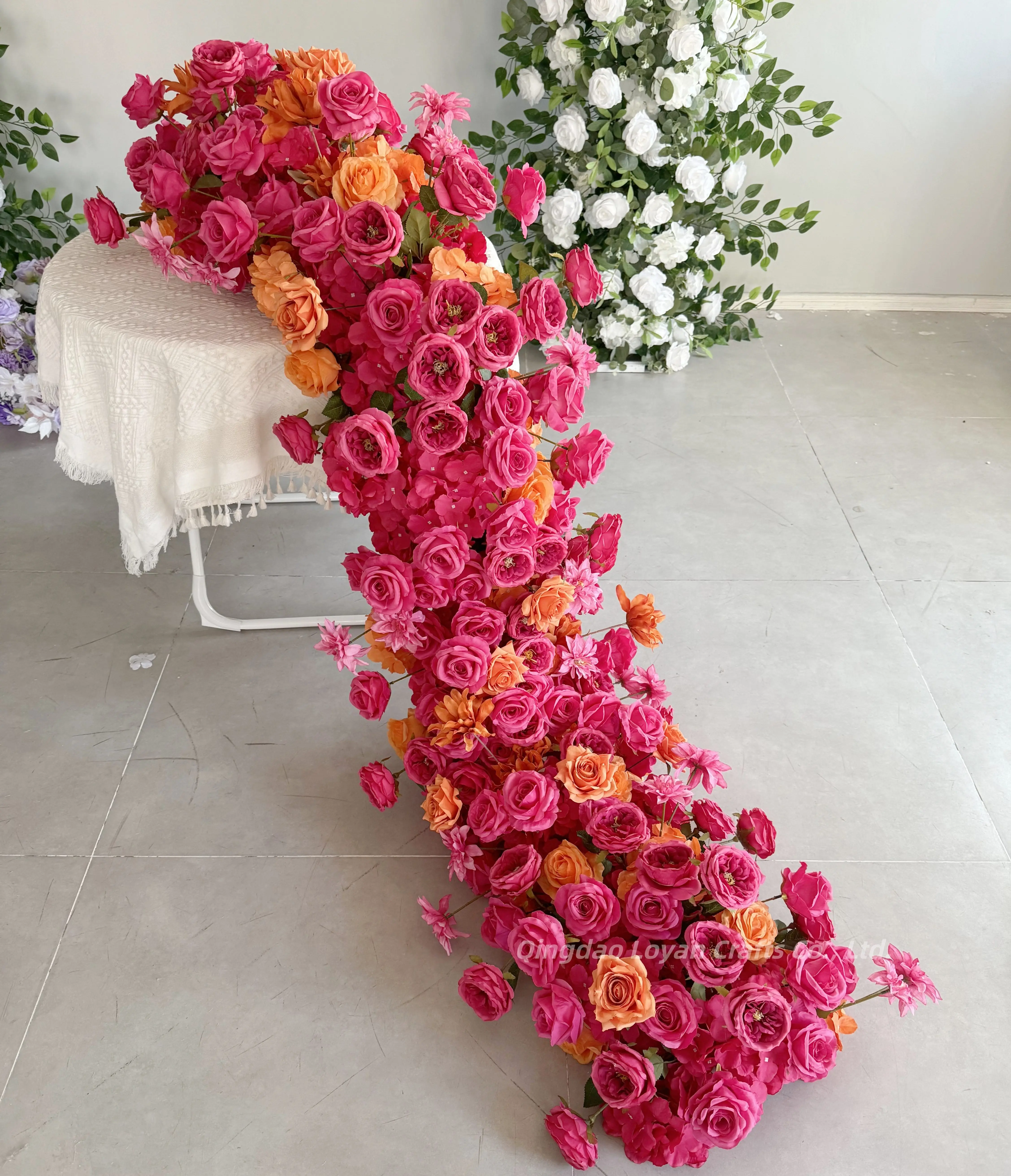 Wholesale High Quality Silk Rose Flowers Runners Floral Aisle Runner ...