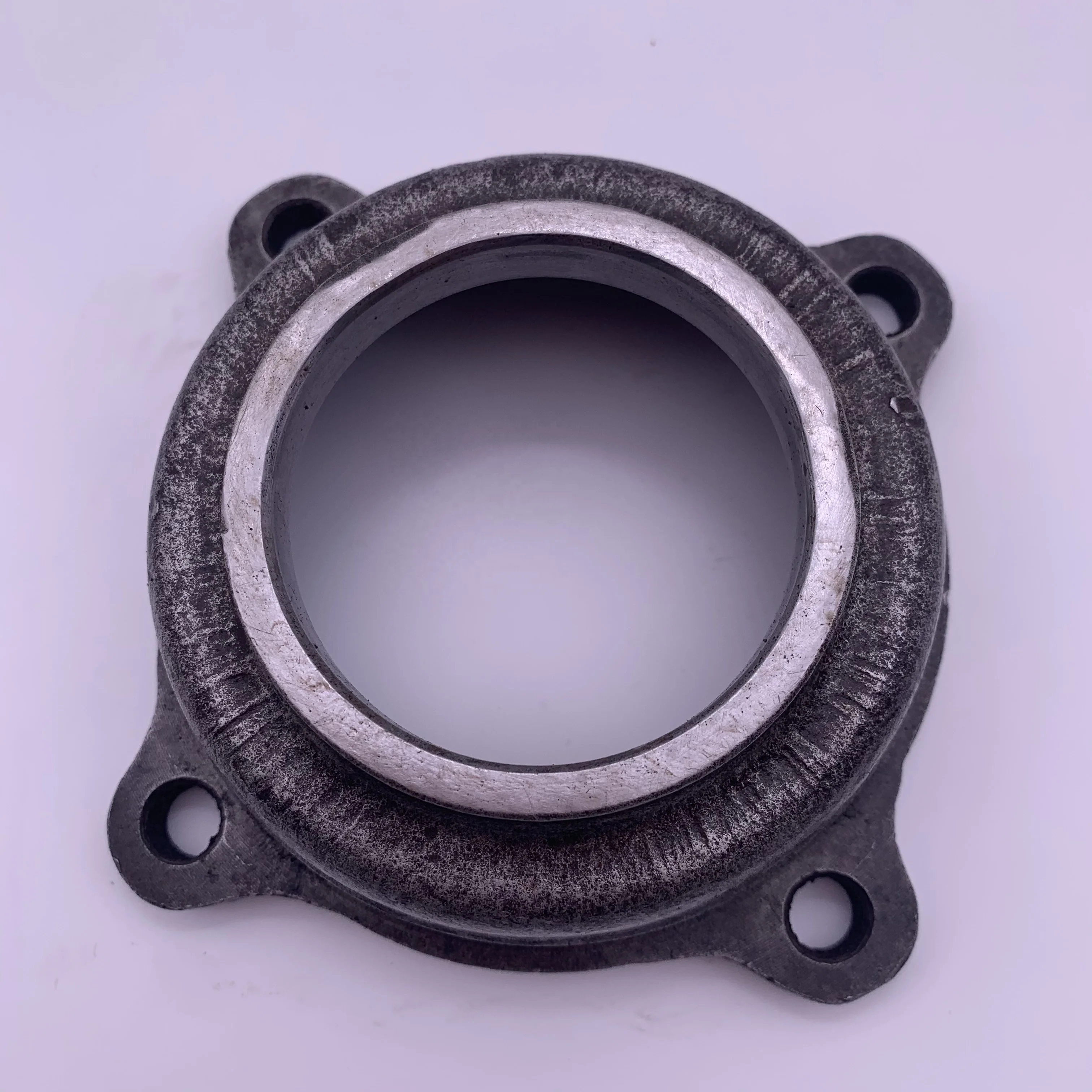 Auto Parts Rear Axle Bearing case 42421-0K030 for Hilux Fortuner GGN50 ...
