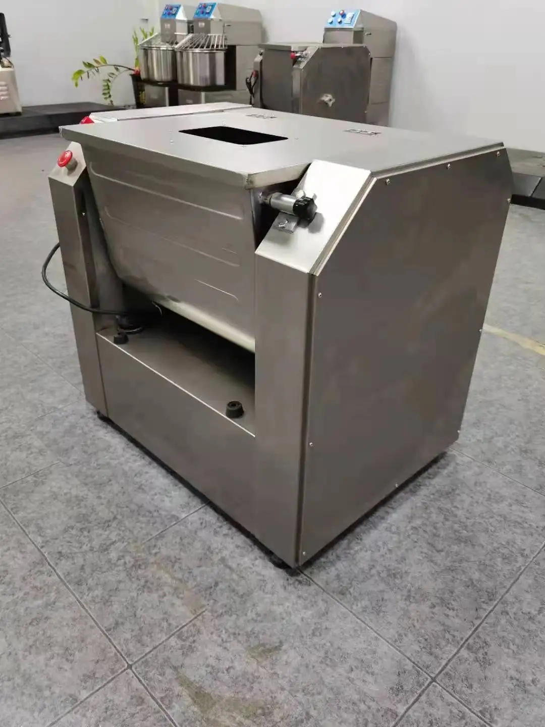 15kg Flour Mixer Machine Bakery Equipment Bread Electric Spiral Dough ...