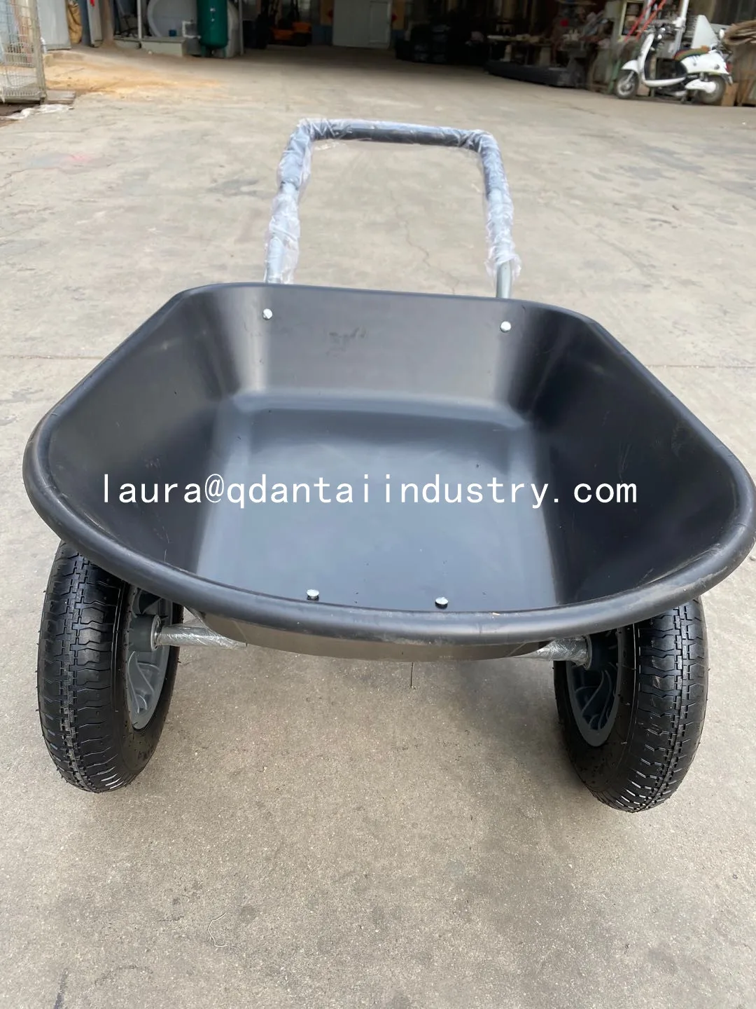 Dual Wheel Residential Yard Wheelbarrow Wagon 5 Cubic Foot Poly Tray W ...