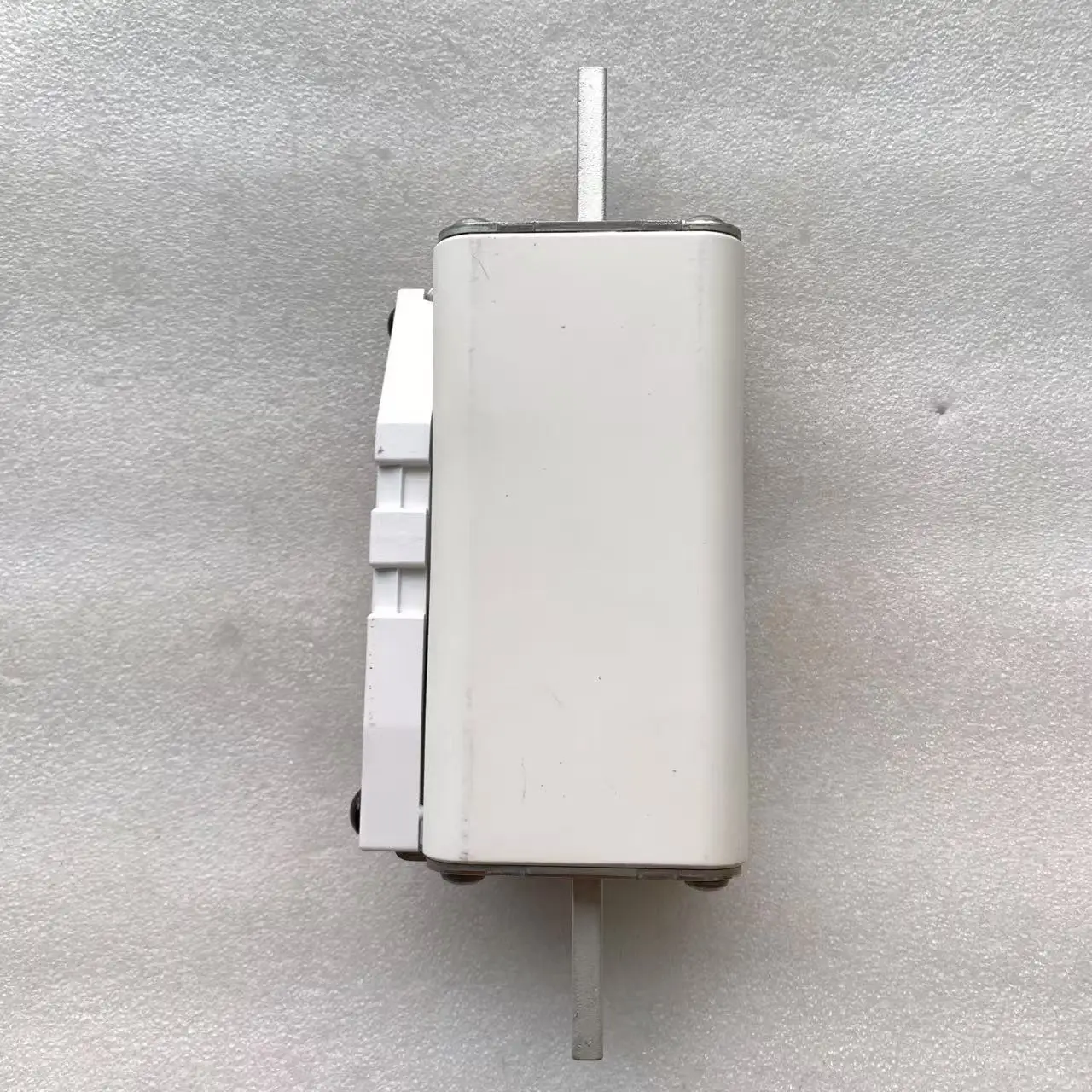 ESH5596B DC1500V 350A Electric Heavy Truck Fuse - Reliable Energy Storage