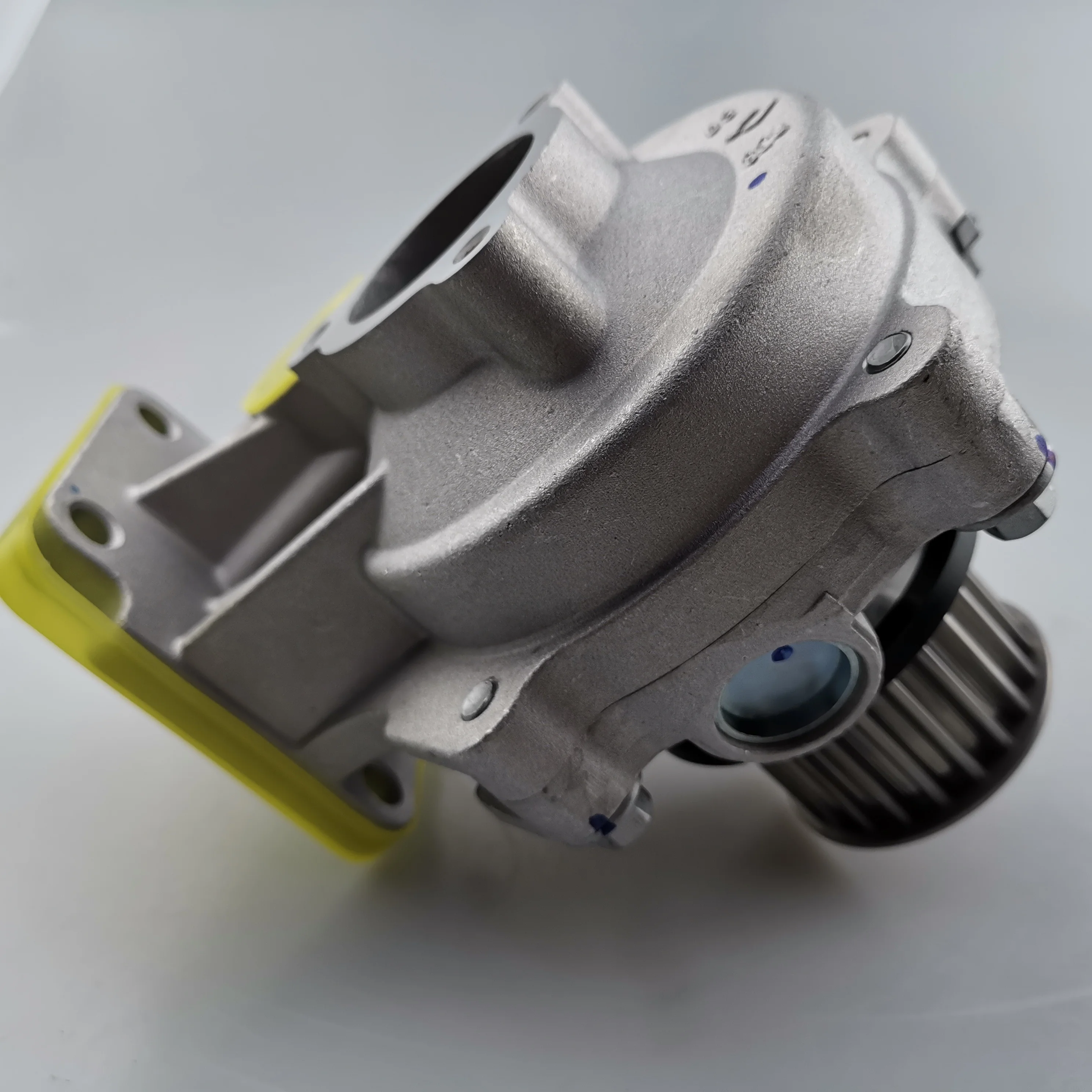 SAIC MAXUS V80/T60 New Water Pump Assembly C00036515 for Replacement ...