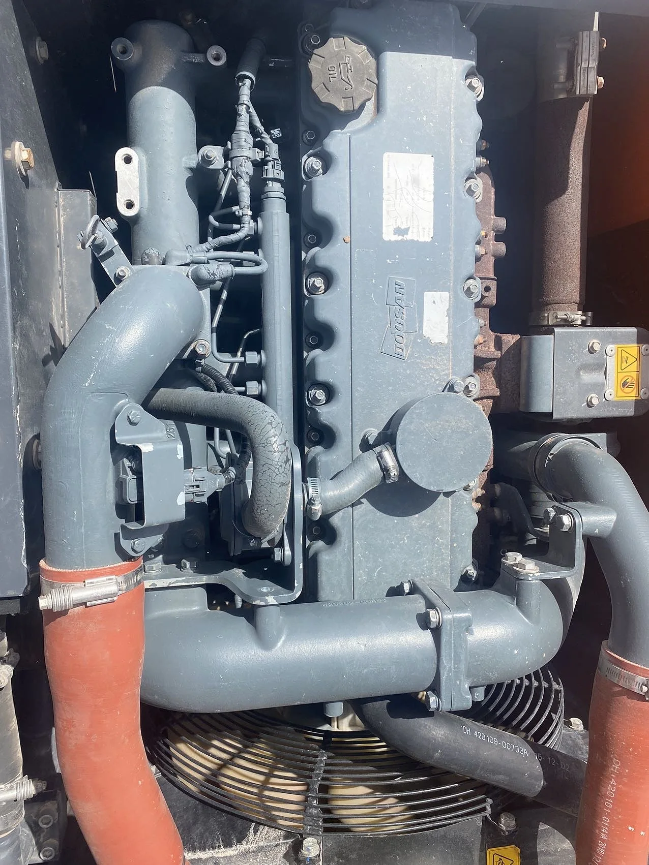 The Excavator Doosan Dx150-9c Is Doosan's Medium-sized 15 Ton Used ...