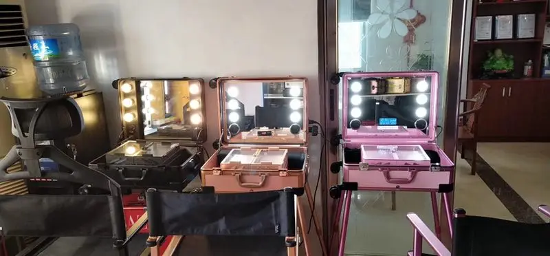 Make Up Beauty Diy Tool Kit Box Wholesale Provider Make Up Tool Kits ...