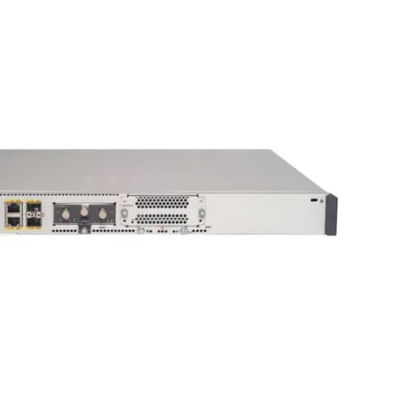 C8200L-1N-4T Cisco Catalyst 8200 Series Edge Platform