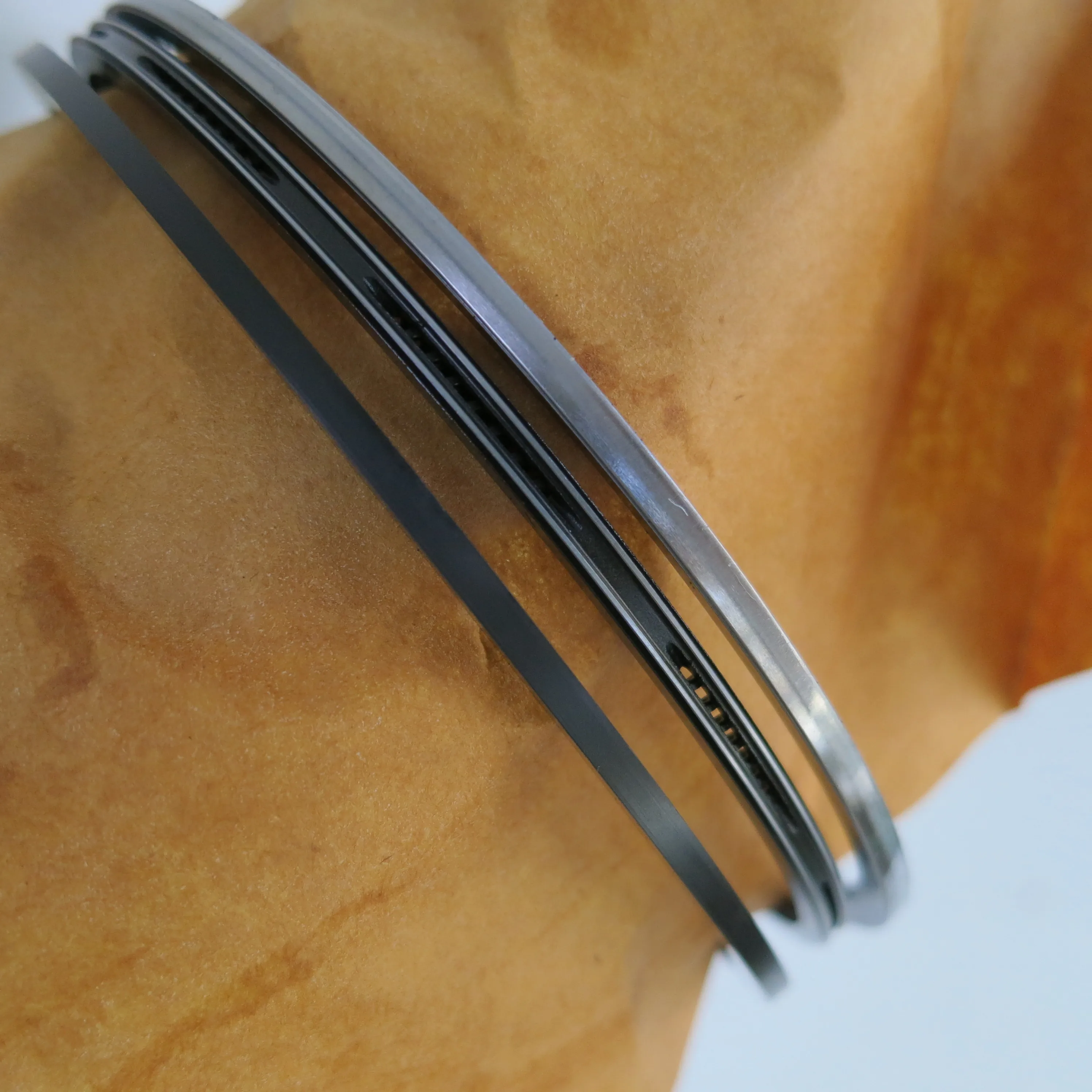 Dongfeng Truck 6l9.3 Engine Piston Ring Set 4309114 - Buy Piston Ring ...