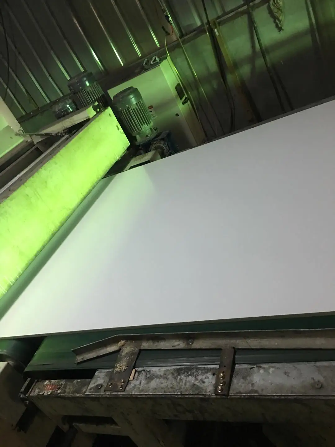 Custom High Gloss Uv Coated Mdf Board Mdf Wood Prices High Gloss Uv ...