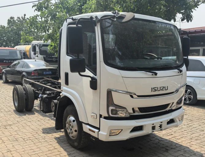 ISUZU ELF M600 Suzuki Cargo Truck - 6 Ton, 5 Ton Manual