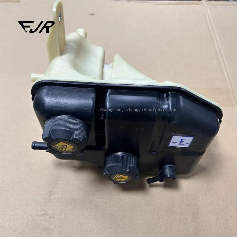 670031651 670007905 Expansion Tank for Ghibli, Levante, Quattroporte ...