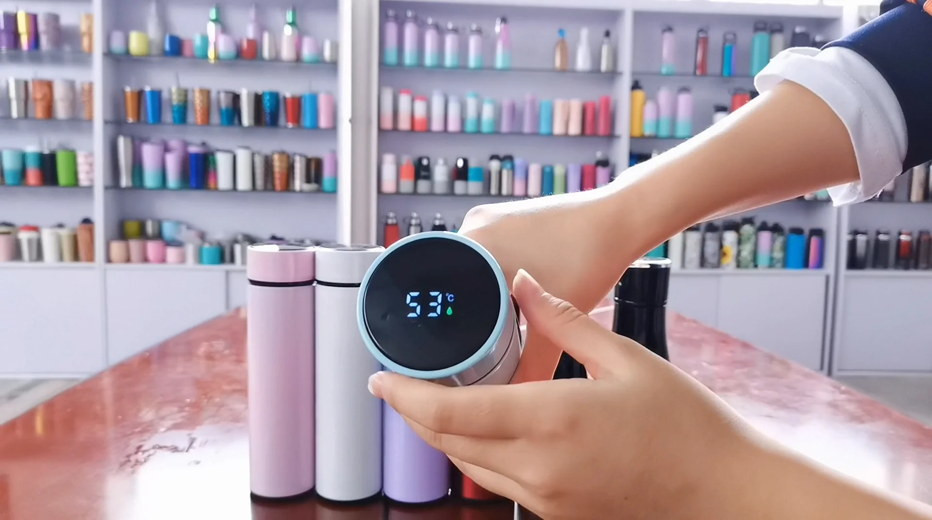 Ember Smart Thermometer Display Travel Coffee Mug 20 Oz Led Temperature ...