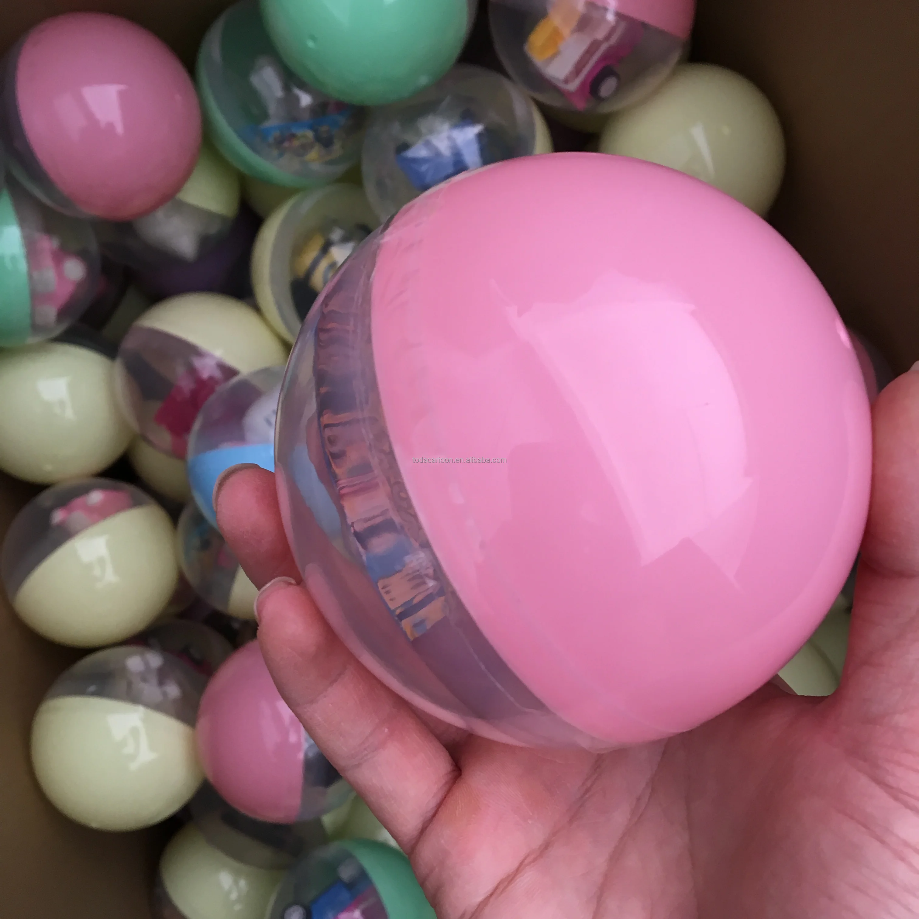 Expensive 100mm Ball Capsules For Vending Machine Capsule Plastic Round ...