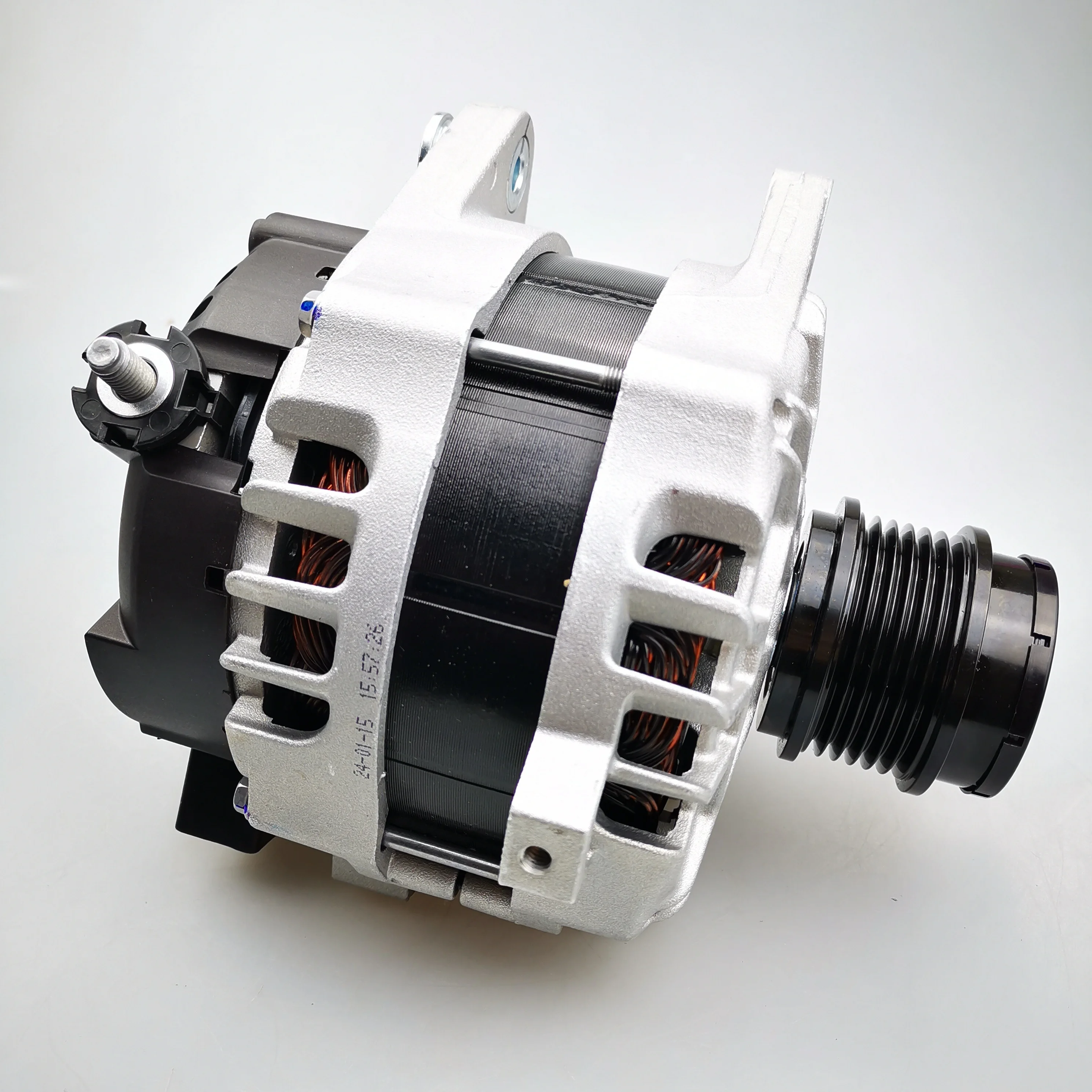 SAIC MAXUS T60 V80 T90 Diesel 2.0T Original Generator Assembly C00090138