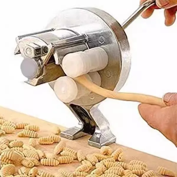Old Hand-Cranked Snack Pressing Machine Spaghetti Macaroni Noodle Press ...