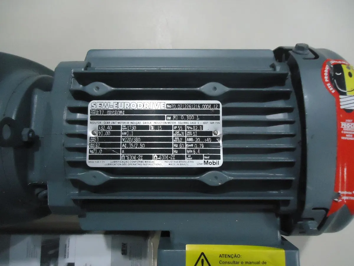 Stock Sewing Machine Servo Motor Motor Sew-eurodrive R37 Dre8om4 - Buy ...