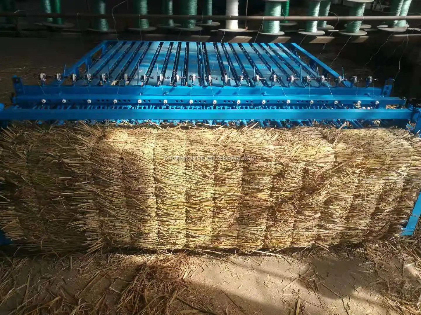 Straw Sewing Knitting Machine - Efficient Straw Curtain Production