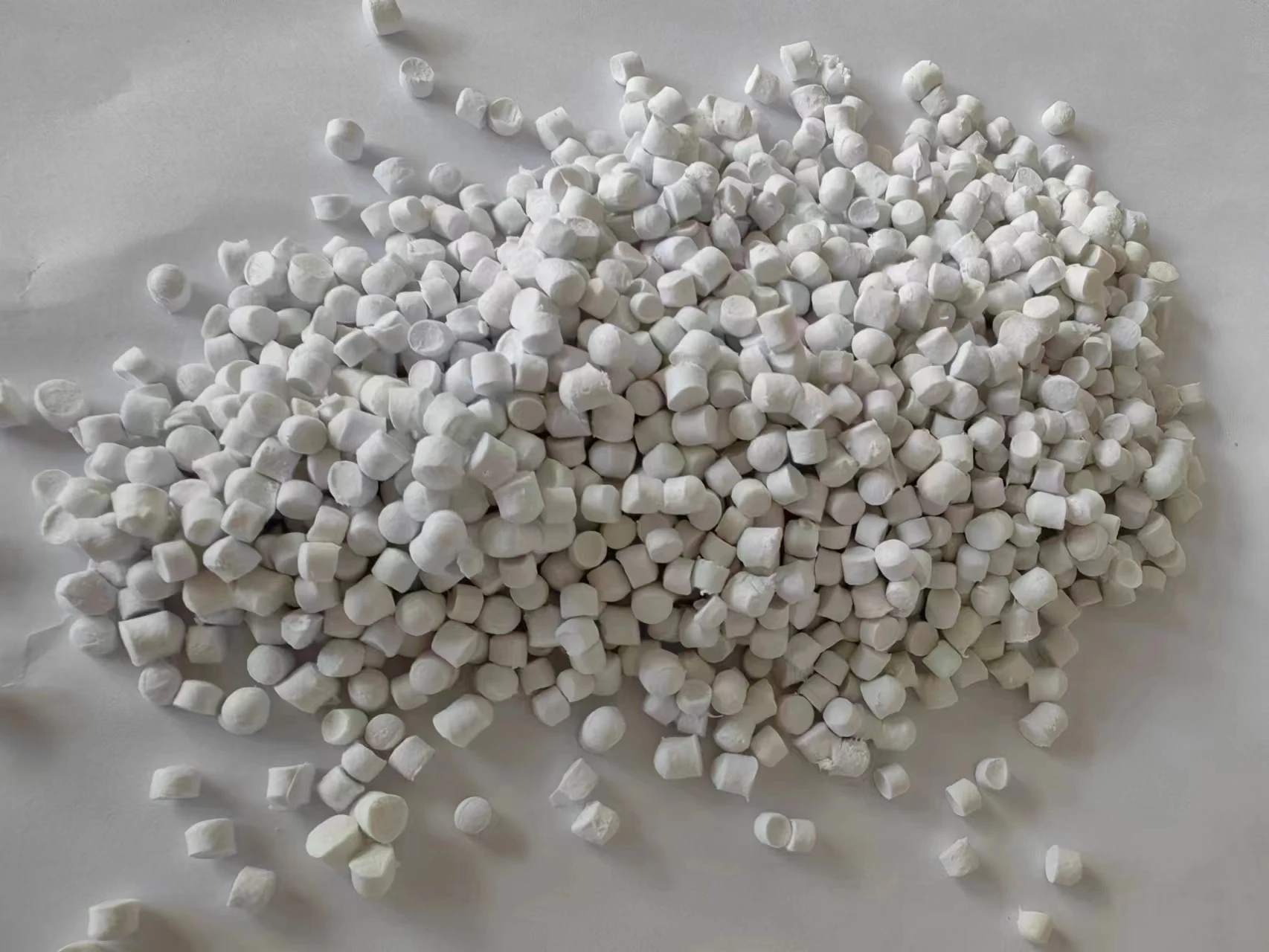 Hardness Customized Pvc Virgin Granules Pvc Compound Granules Flexible Pvc Raw Material Soft ...