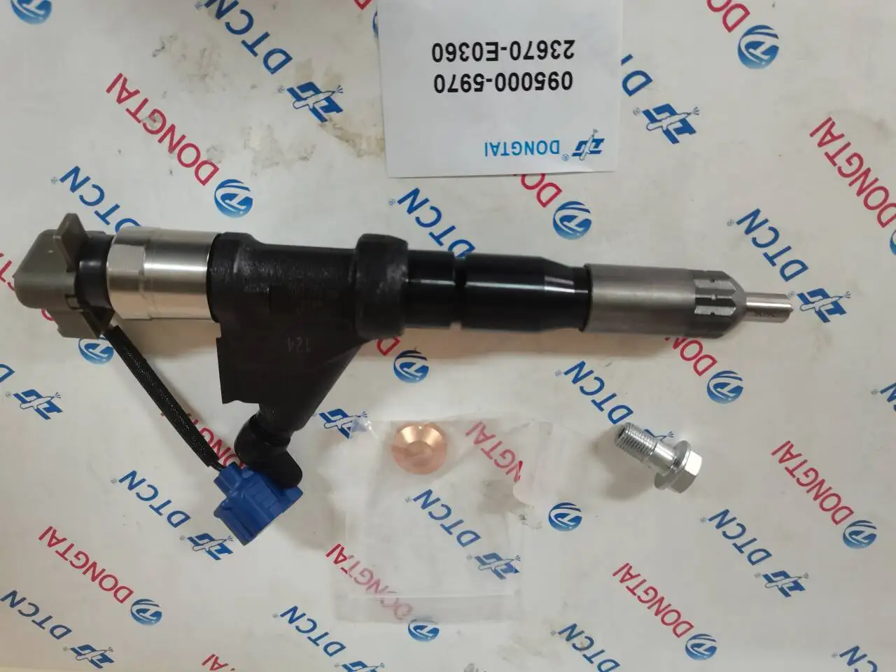 Diesel Fuel Engine Injector 23670-e0360 095000-5970 095000-5971 095000 ...