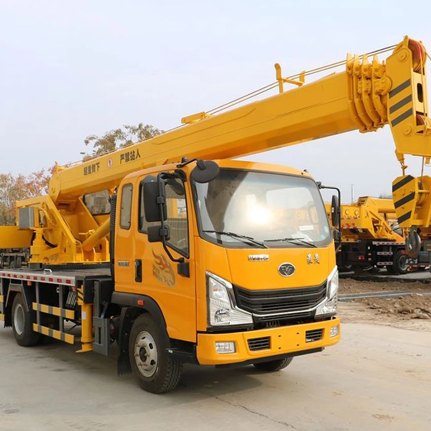 10 Ton Chinese Mobile Truck Mounted Cranes Four-wheel Crane Truck ...