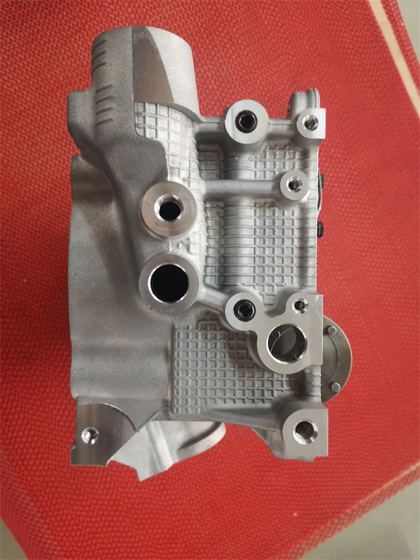 Toyota 1az-Fe 2az-Fe Cylinder Head - High-Quality Engine Part
